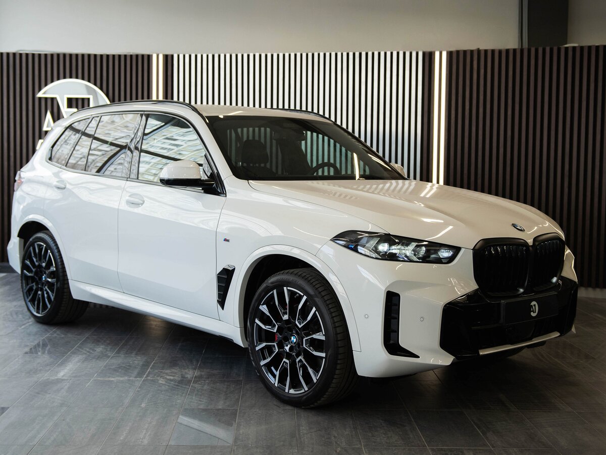 Купить б/у BMW X5 IV (G05/G18) Рестайлинг 30d 3.0d AT (286 л.с.) 4WD ...