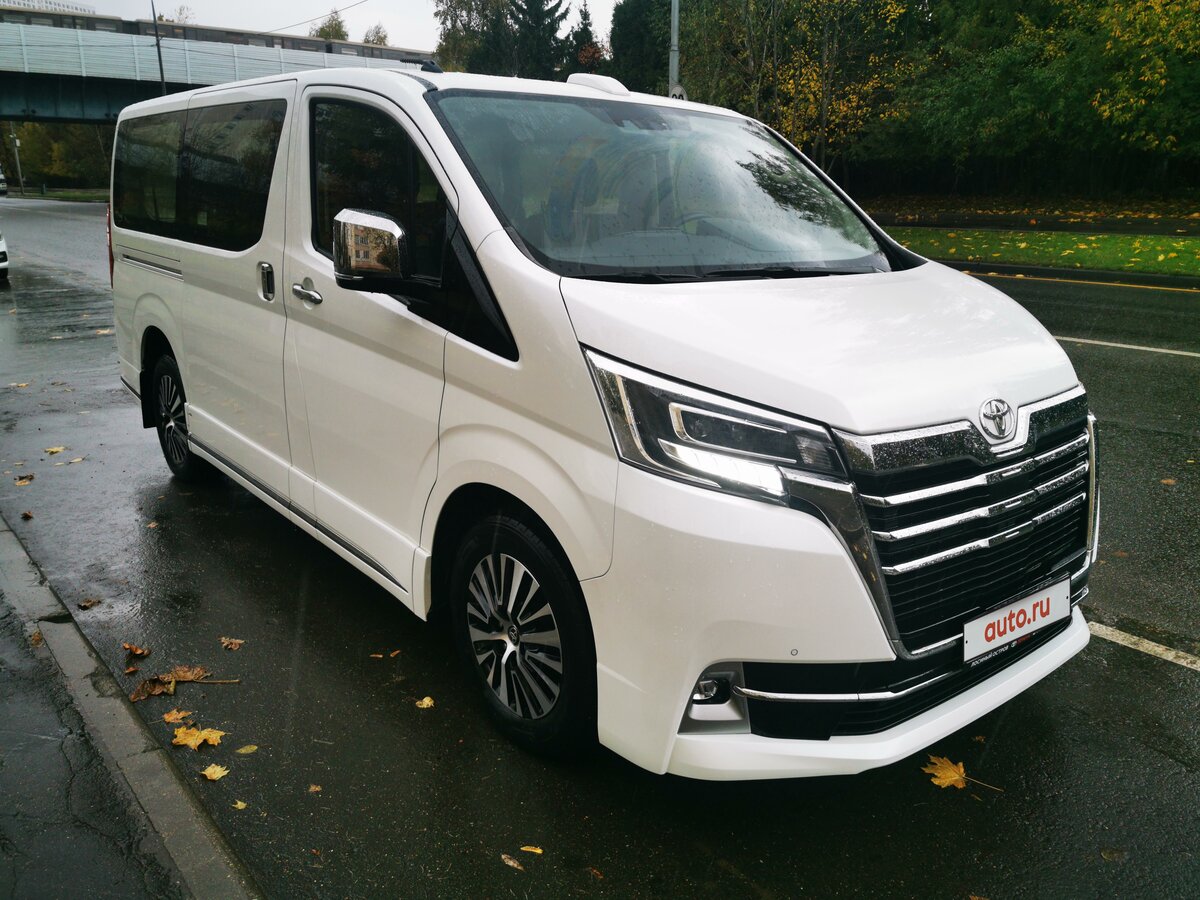 Купить б/у Toyota HiAce H300 2.8d AT (150 л.с.) дизель автомат в Москве ...