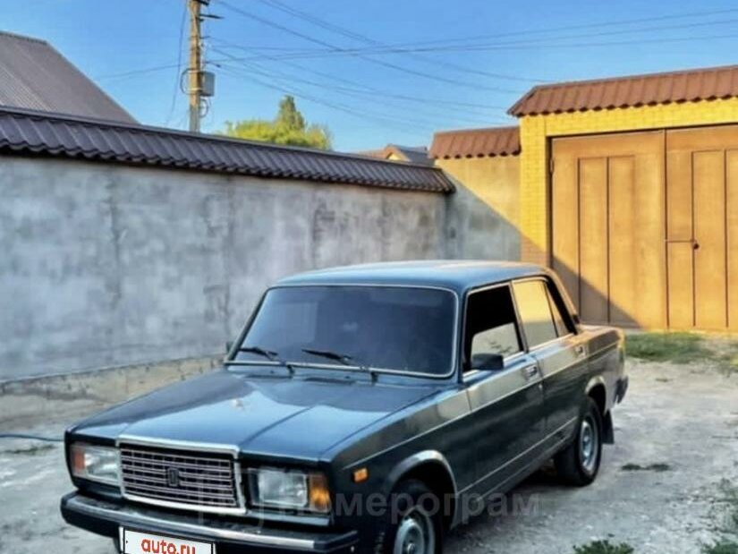 Купить б/у Lada (ВАЗ) 2107 1982-2012 1.6 MT (73 л.с.) бензин механика в Дербенте: серый Лада ...