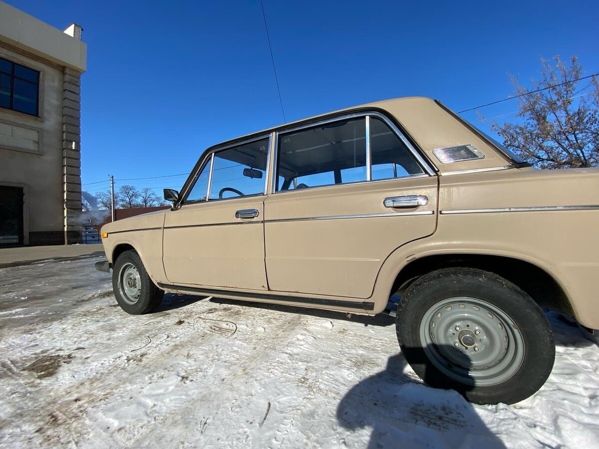Купить б/у Lada (ВАЗ) 2106 1976-2006 1.3 MT (69 л.с.) бензин механика в Армавире: бежевый Лада ...