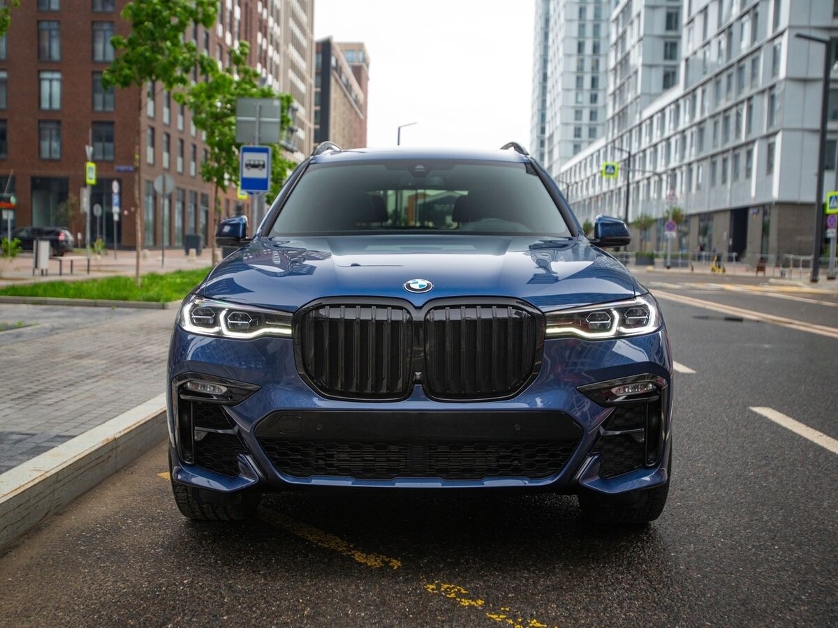 Купить б/у BMW X7 I (G07) 40i 3.0 AT (340 л.с.) 4WD бензин автомат в ...