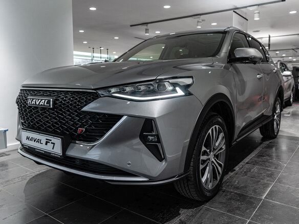 Купить новый Haval F7 II 1.5 AMT (150 л.с.) бензин робот в Москве: серый Хавэйл Ф7 II ...