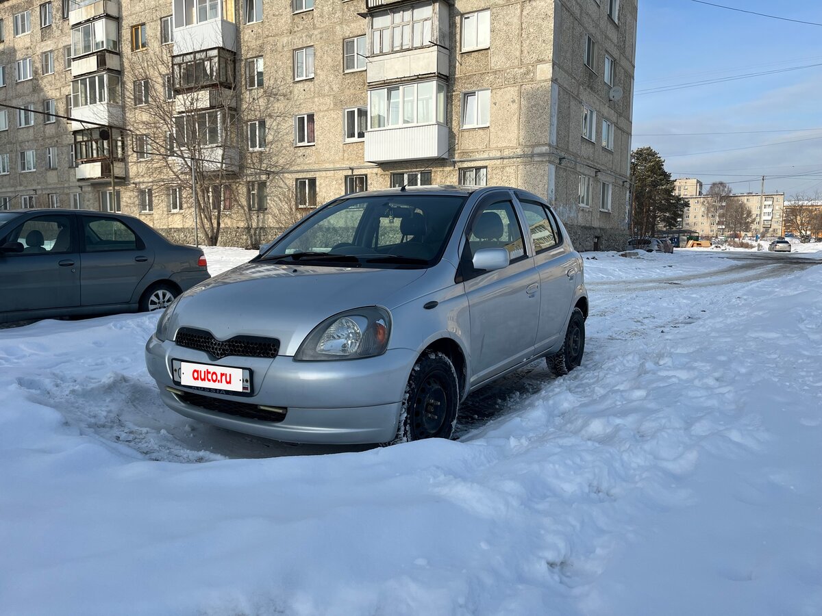 Купить б/у Toyota Vitz I (P10) 1.0 AT (70 л.с.) бензин автомат в ...