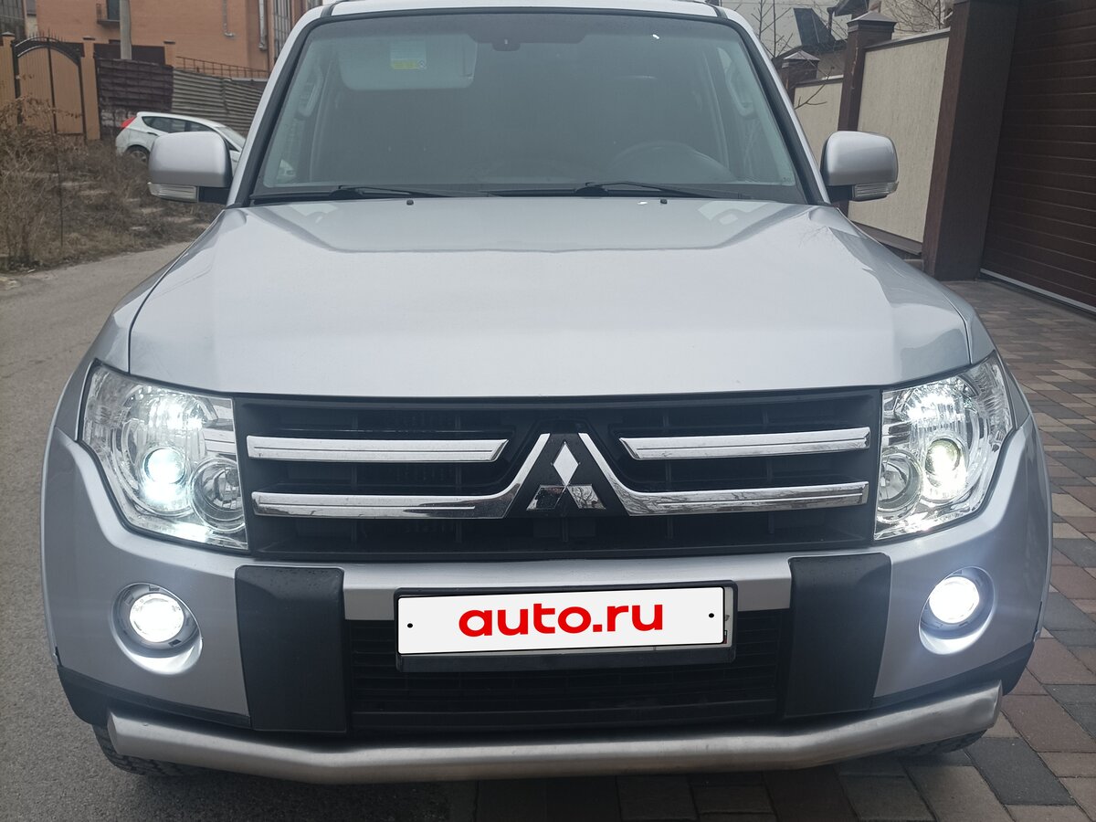 Купить б/у Mitsubishi Pajero IV 3.2d AT (165 л.с.) 4WD дизель автомат в ...