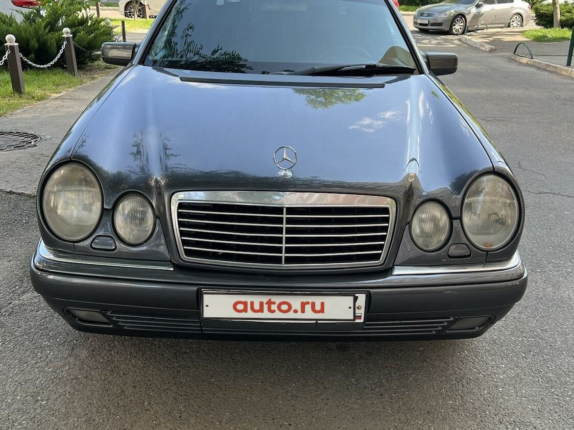Купить б/у Mercedes-Benz E-Класс II (W210, S210) 240 2.4 AT (170 л.с ...
