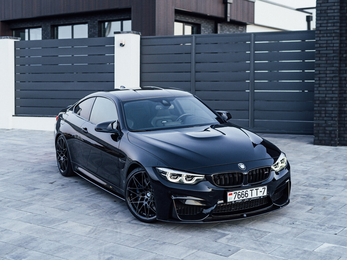 Купить б/у BMW M4 F82/F83 Рестайлинг Competition Package 3.0 AMT (450 л.с.) бензин робот в ...
