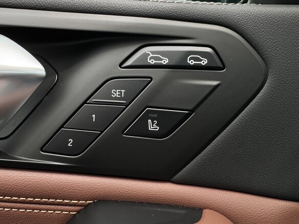 Купить б/у BMW X6 III (G06) Рестайлинг 30d 3.0d AT (286 л.с.) 4WD ...