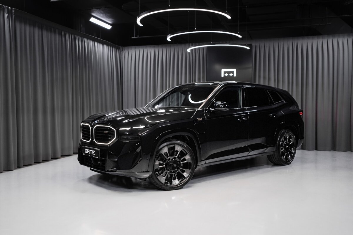 Купить б/у BMW XM 2022-2023 4.4hyb AT (653 л.с.) 4WD гибрид автомат в ...