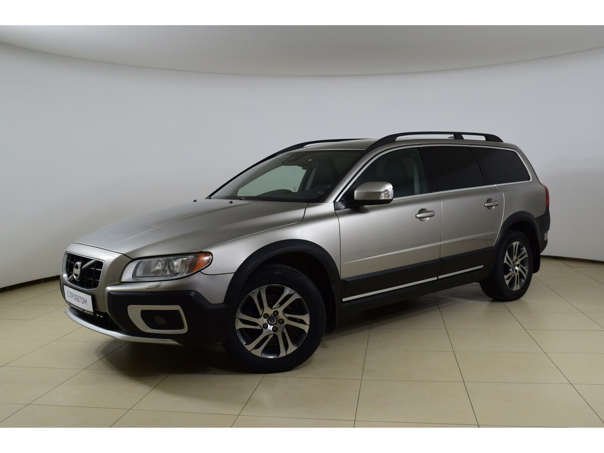 Купить б/у Volvo XC70 II 2.4d AT (215 л.с.) 4WD дизель автомат в Москве: бежевый Вольво XC70 II ...