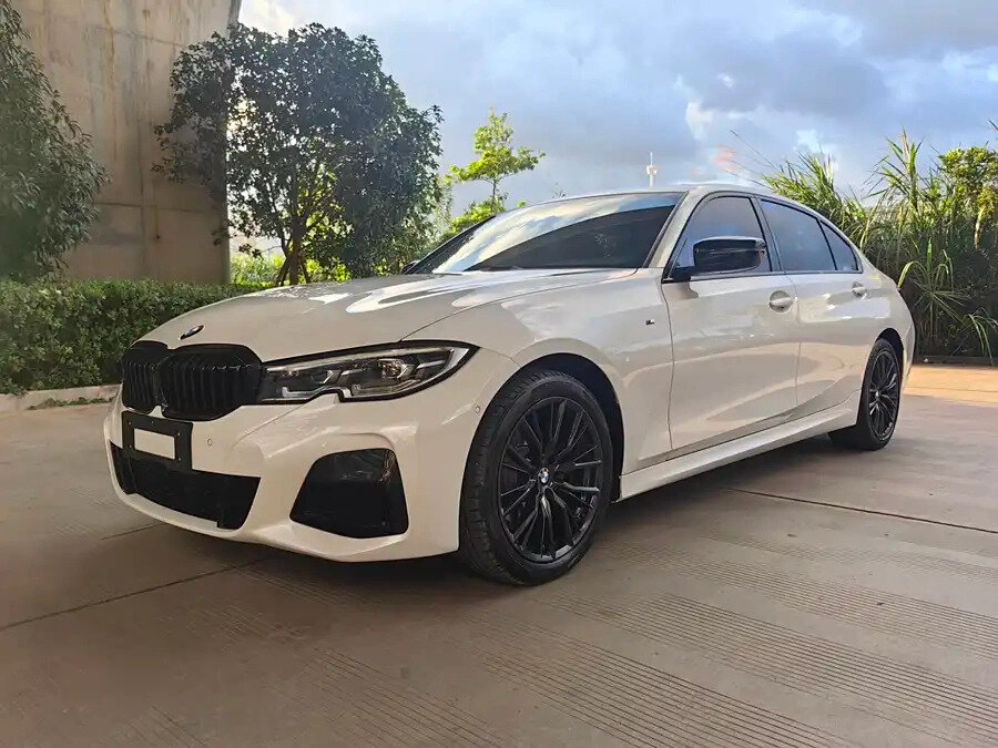 Купить б/у BMW 3 серии VII (G2x) 325Li 2.0 AT (184 л.с.) бензин автомат во Владивостоке: белый ...