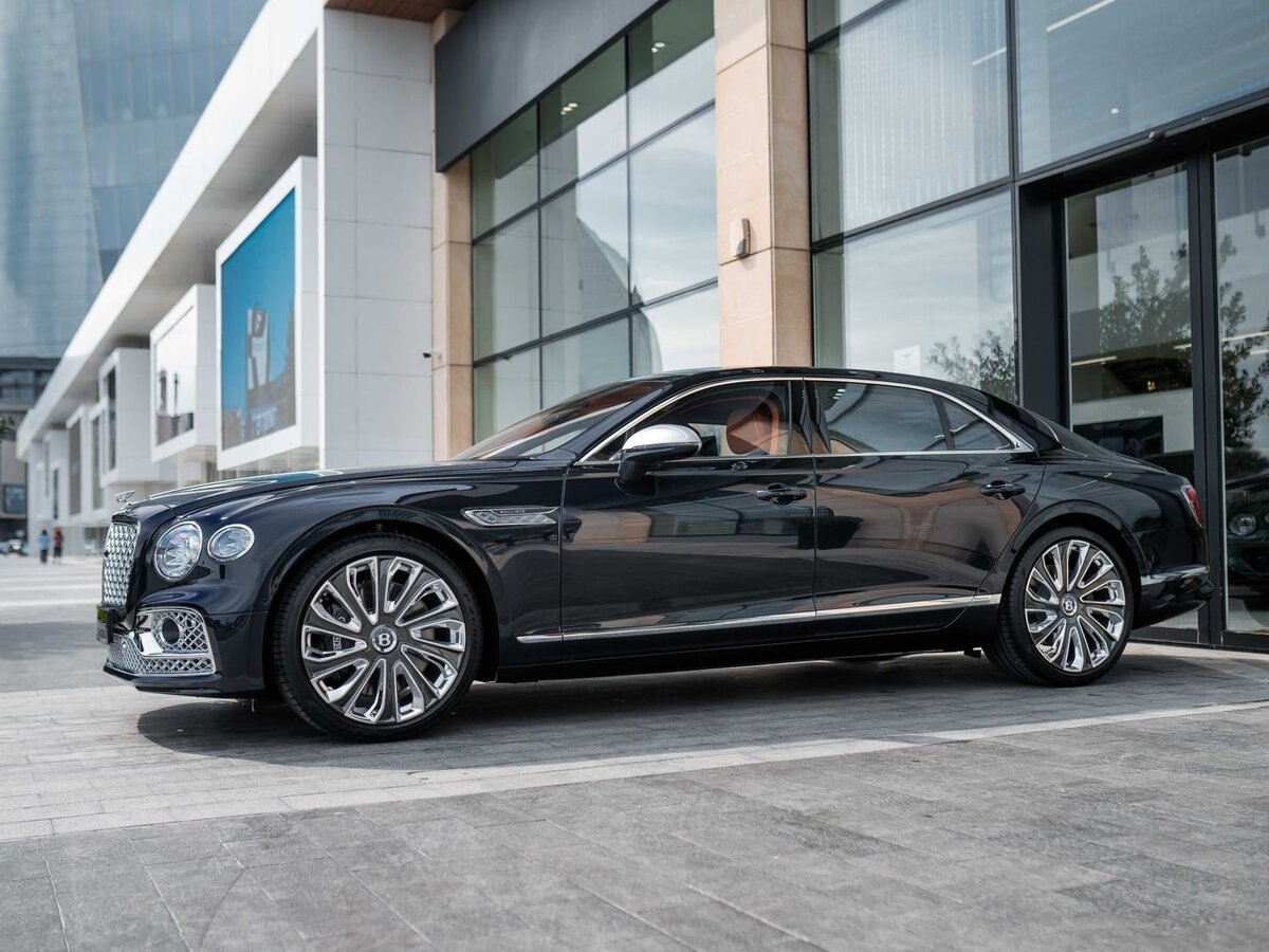 Купить новый Bentley Flying Spur III 4.0 AMT (550 л.с.) 4WD бензин робот в Москве: синий Бентли ...