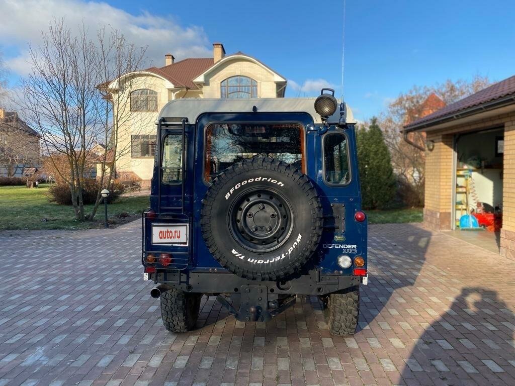 Купить б/у Land Rover Defender I 110 2.5d MT (122 л.с.) 4WD дизель ...