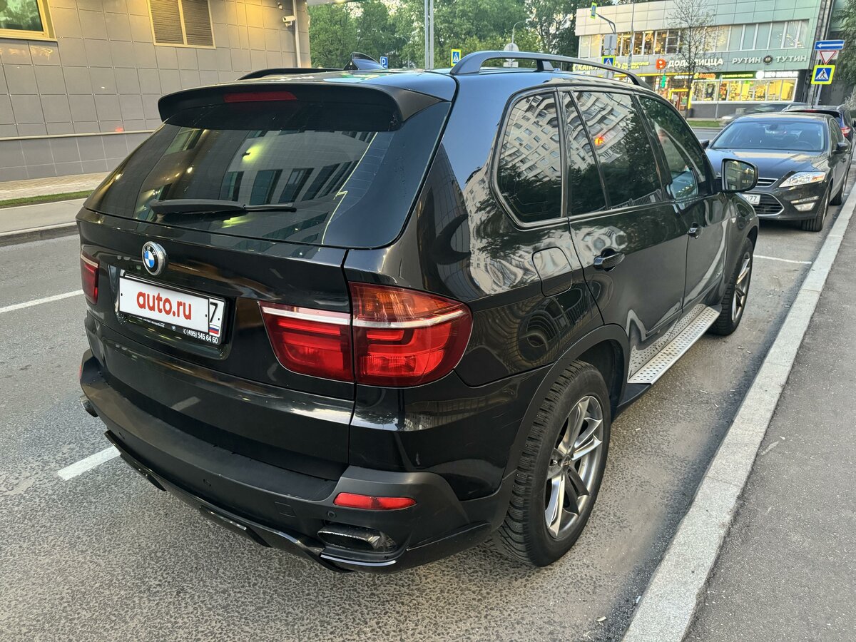 Купить б/у BMW X5 II (E70) 30i 3.0 AT (272 л.с.) 4WD бензин автомат в Москве: чёрный БМВ Х5 II ...
