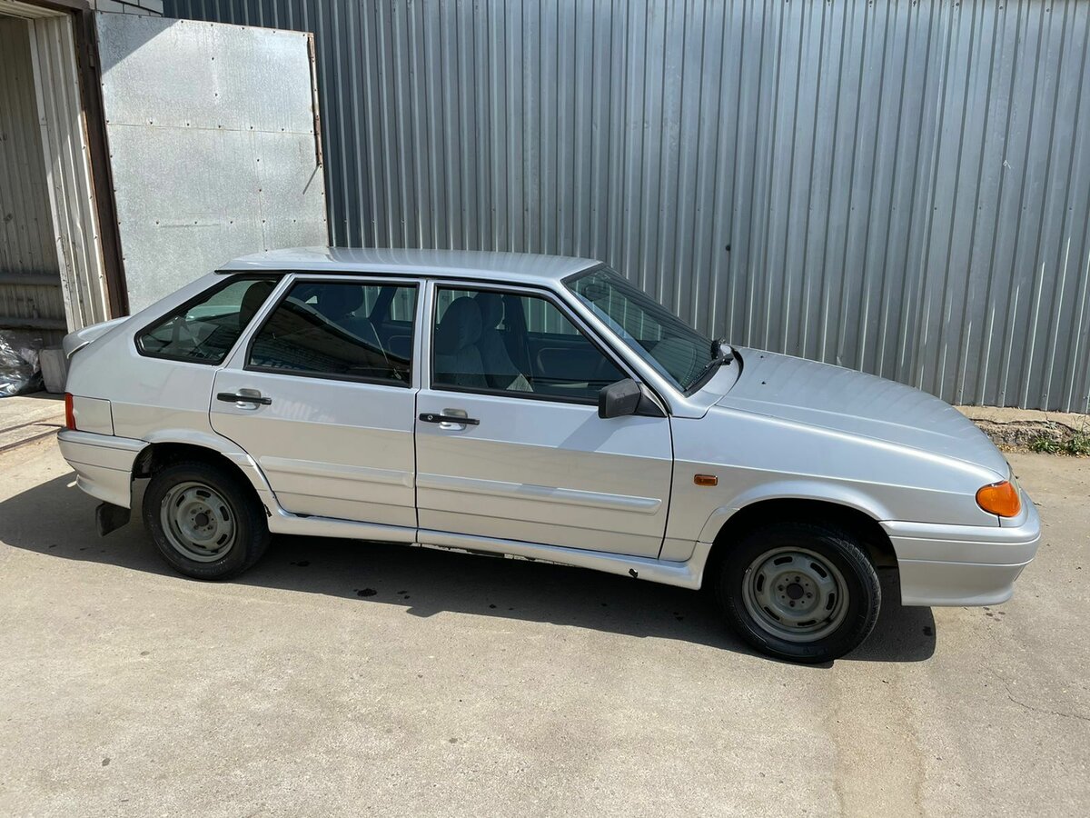 Купить б/у LADA (ВАЗ) 2114 2001-2013 1.6 MT (81 л.с.) бензин механика в ...