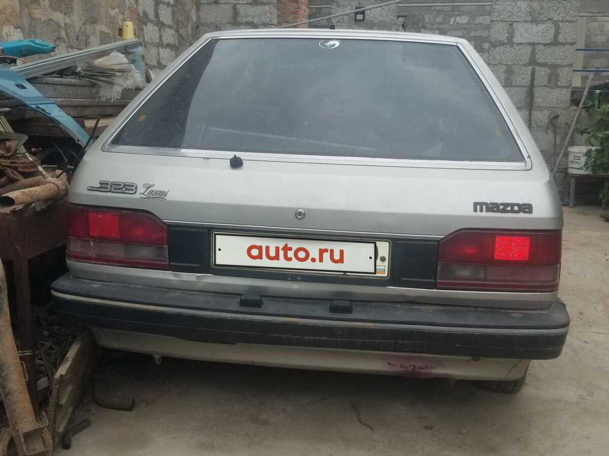 Купить б/у Mazda 323 III (BF) 1.4 MT (60 л.с.) бензин механика в Астрахани: серебристый Мазда ...