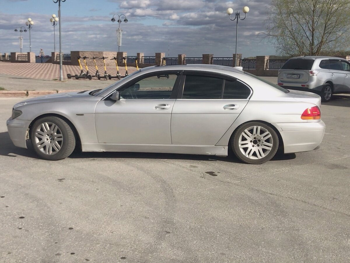 Купить б/у BMW 7 серии IV (E65/E66) 745i 4.4 AT (333 л.с.) бензин автомат в Нижневартовске ...