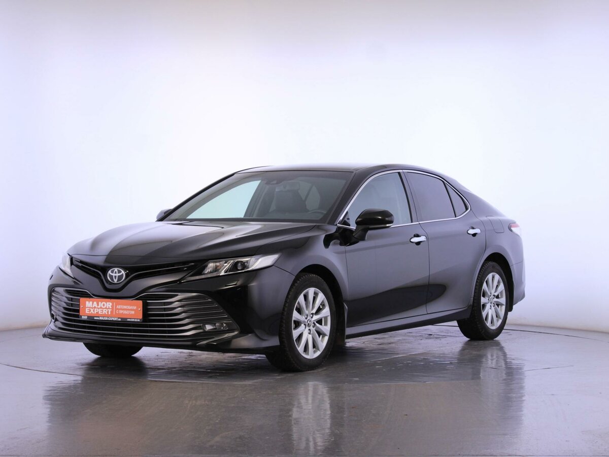Купить б/у Toyota Camry VIII (XV70) 2.5 AT (181 л.с.) бензин автомат в ...