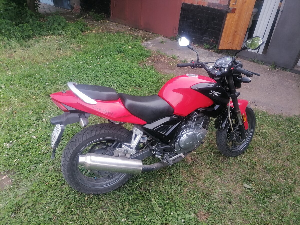 Купить б/у Minsk (Минск) C4 250 карбюратор 5 передач в Щёлково: красный naked bike 2012 года на ...