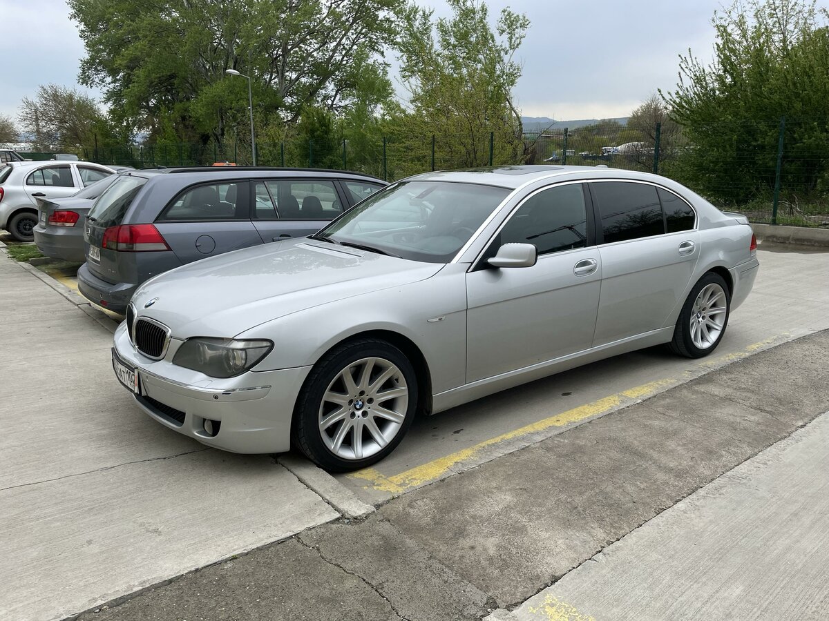 Купить б/у BMW 7 серии IV (E65/E66) Рестайлинг 740Li 4.0 AT (306 л.с.) бензин автомат в Тбилиси ...