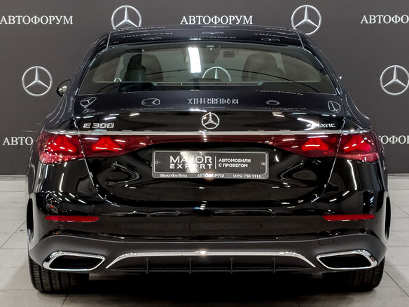 Купить б/у Mercedes-Benz E-Класс VI (W214, S214) 300 2.0 AT (258 л.с.) 4WD бензин автомат в ...