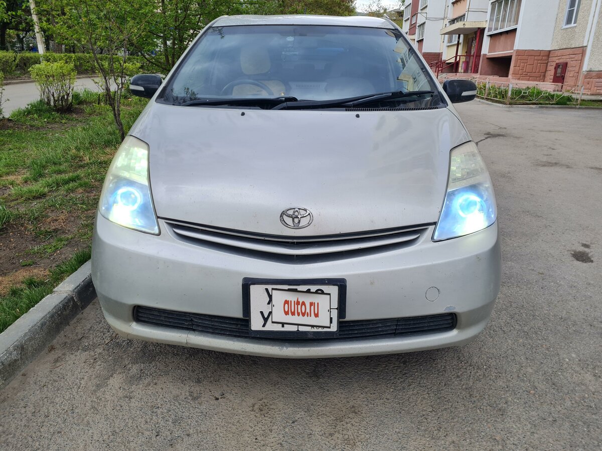 Купить б/у Toyota Prius II (XW20) 1.5hyb AT (77 л.с.) гибрид автомат в ...