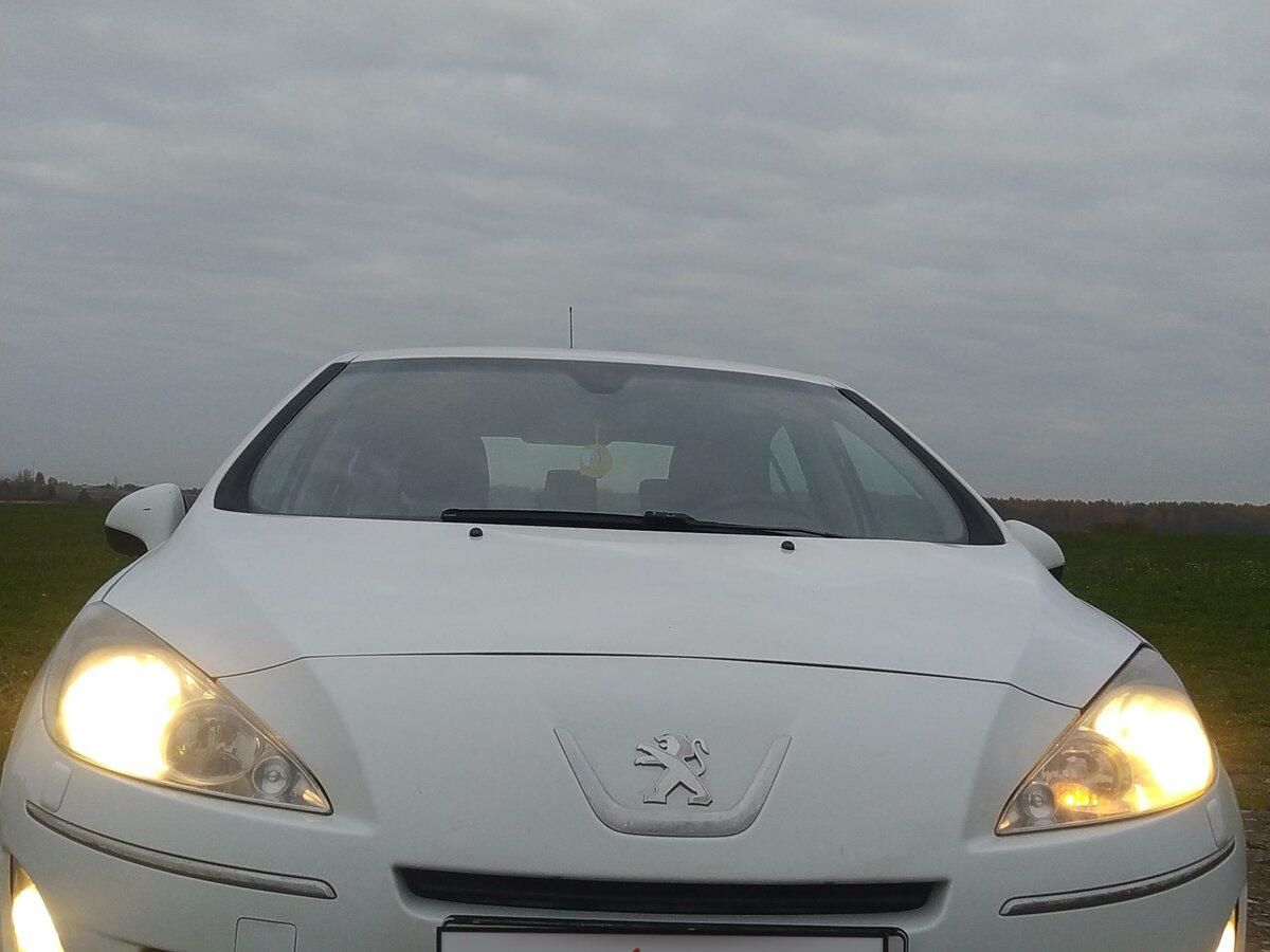 Купить б/у Peugeot 408 I 1.6 MT (120 л.с.) бензин механика в Санкт ...