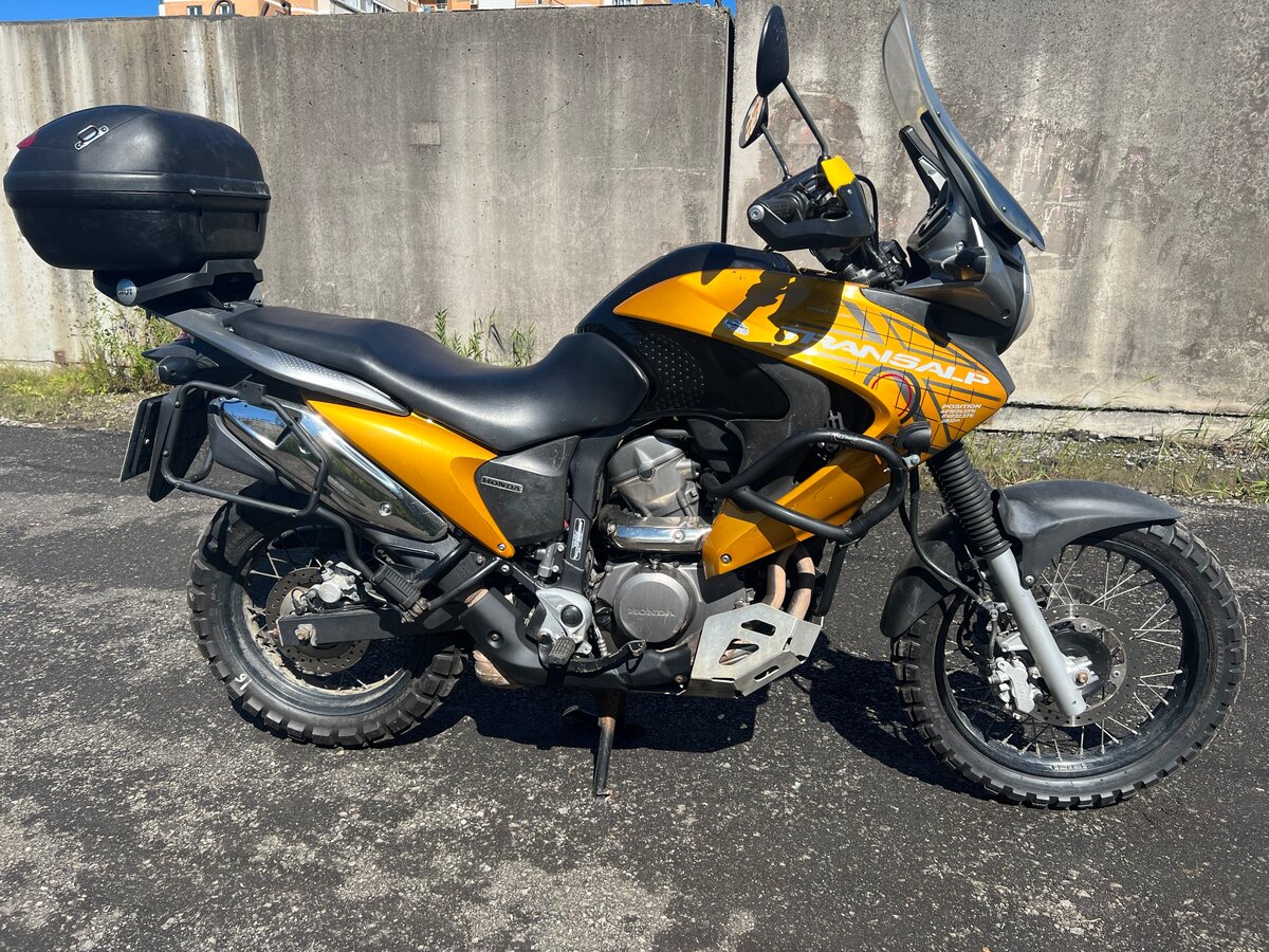 Купить б/у Honda XL700V Transalp инжектор 5 передач в Хабаровске ...