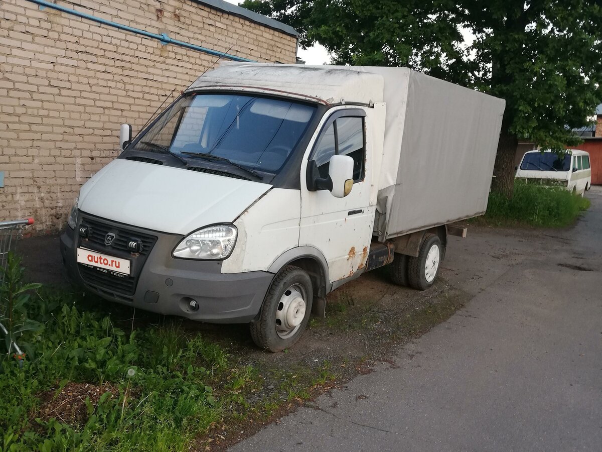 Купить б/у ГАЗ ГАЗель (3302) бензин механика в Москве: белый бортовой грузовик 2009 года на Авто ...