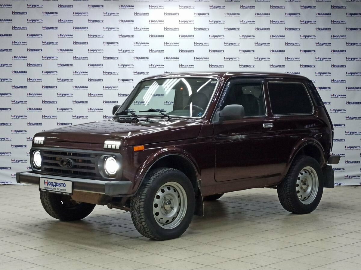 Купить б/у Lada (ВАЗ) 2121 (4x4) I Рестайлинг 1.7 MT (83 л.с.) 4WD бензин механика в Сургуте ...