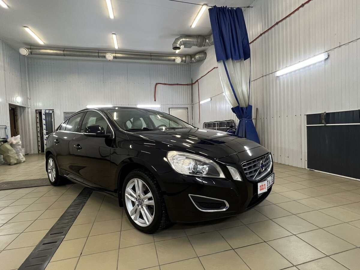 Купить б/у Volvo S60 II 2.0 AT (180 л.с.) бензин автомат в ...