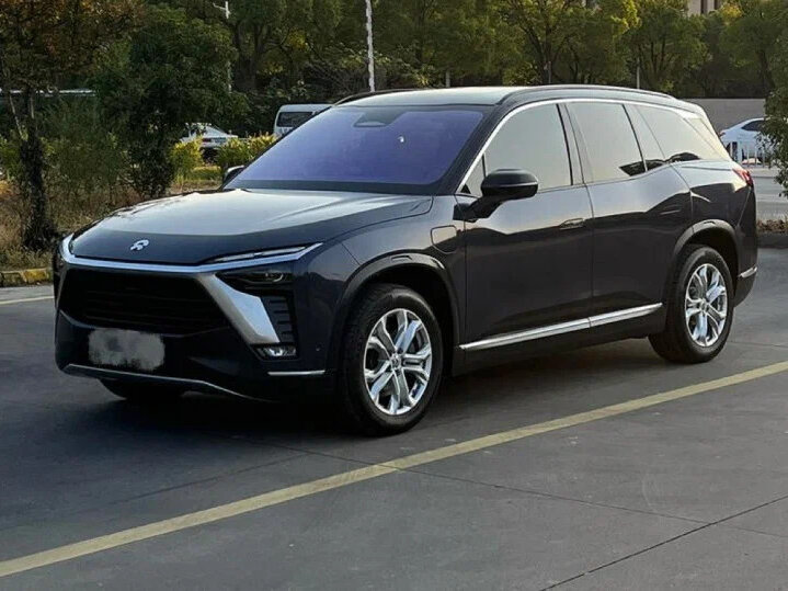 Купить б/у Nio ES8 I 75 kWh Electro AT (400.0 кВт) 4WD электро автомат во Владивостоке: чёрный ...