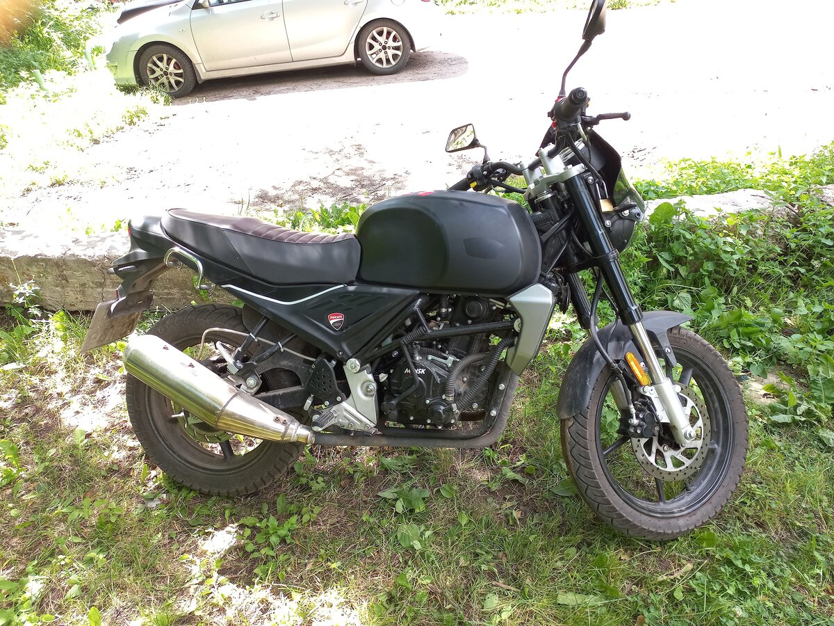 Купить б/у Minsk (Минск) C4 300 карбюратор 5 передач в Твери: чёрный naked bike 2022 года на ...