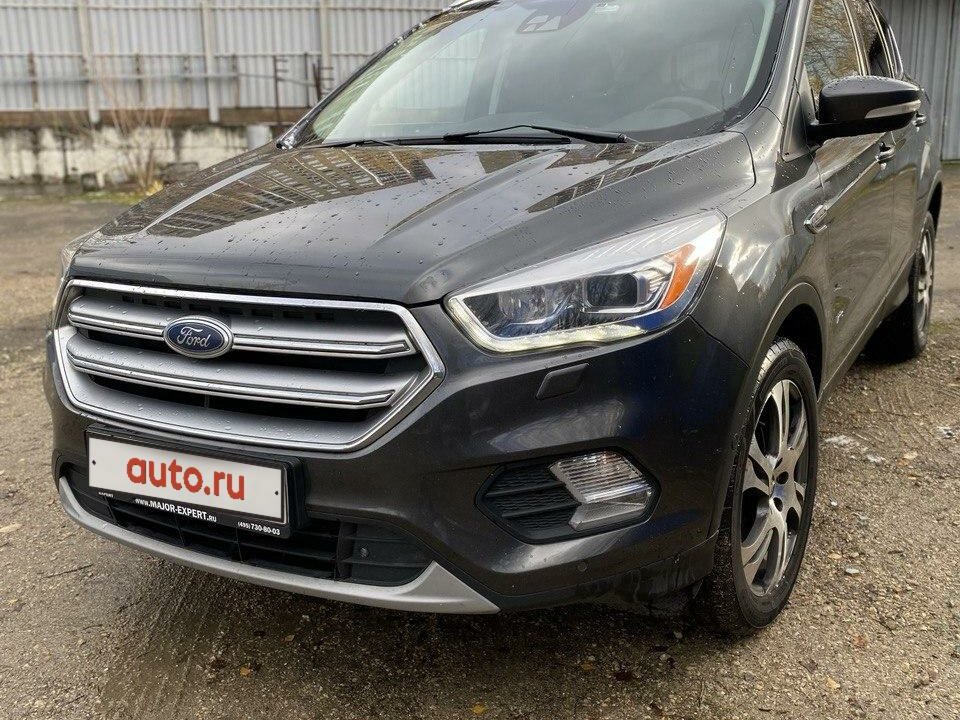 Купить б/у Ford Kuga II Рестайлинг 1.5 AT (182 л.с.) 4WD бензин автомат ...