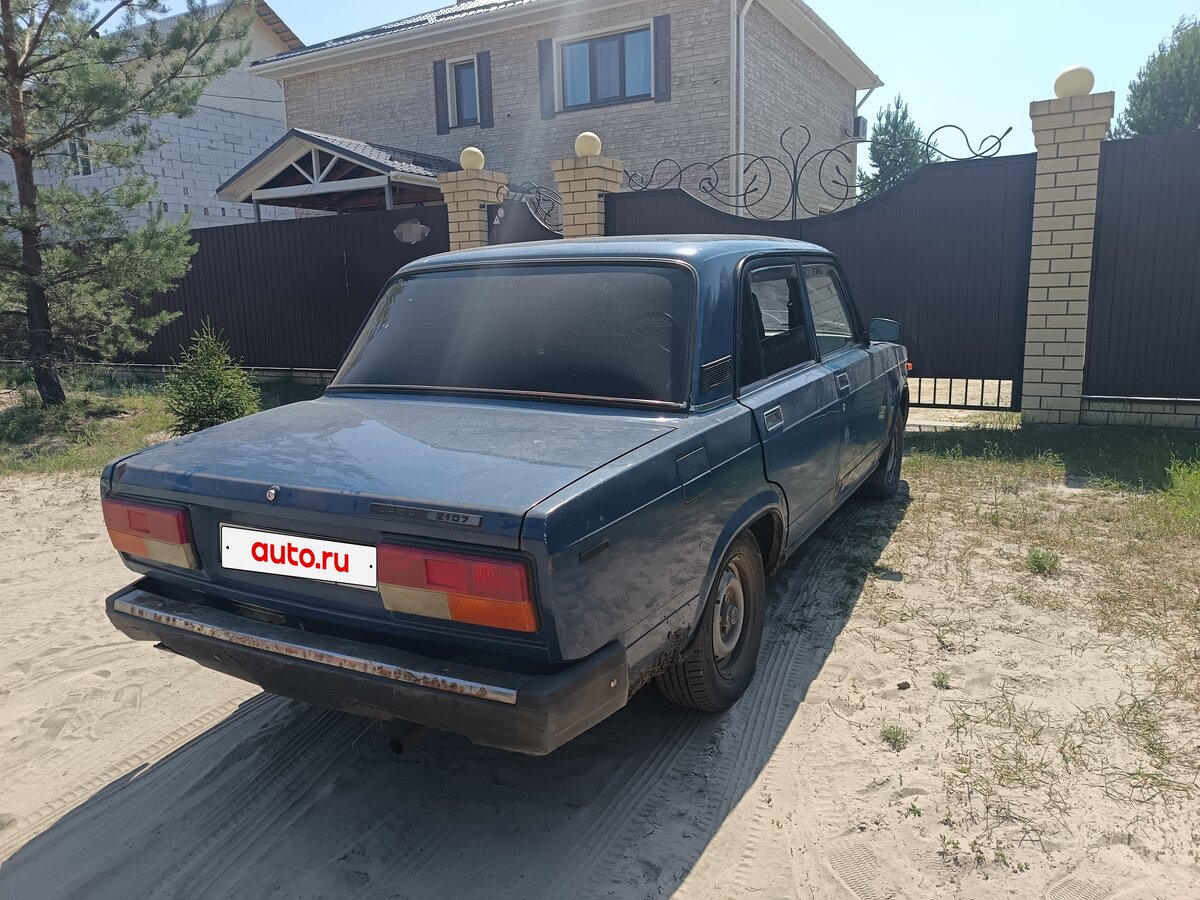 Купить б/у Lada (ВАЗ) 2107 1982-2012 1.5 MT (72 л.с.) бензин механика в Кургане: синий Лада 2107 ...