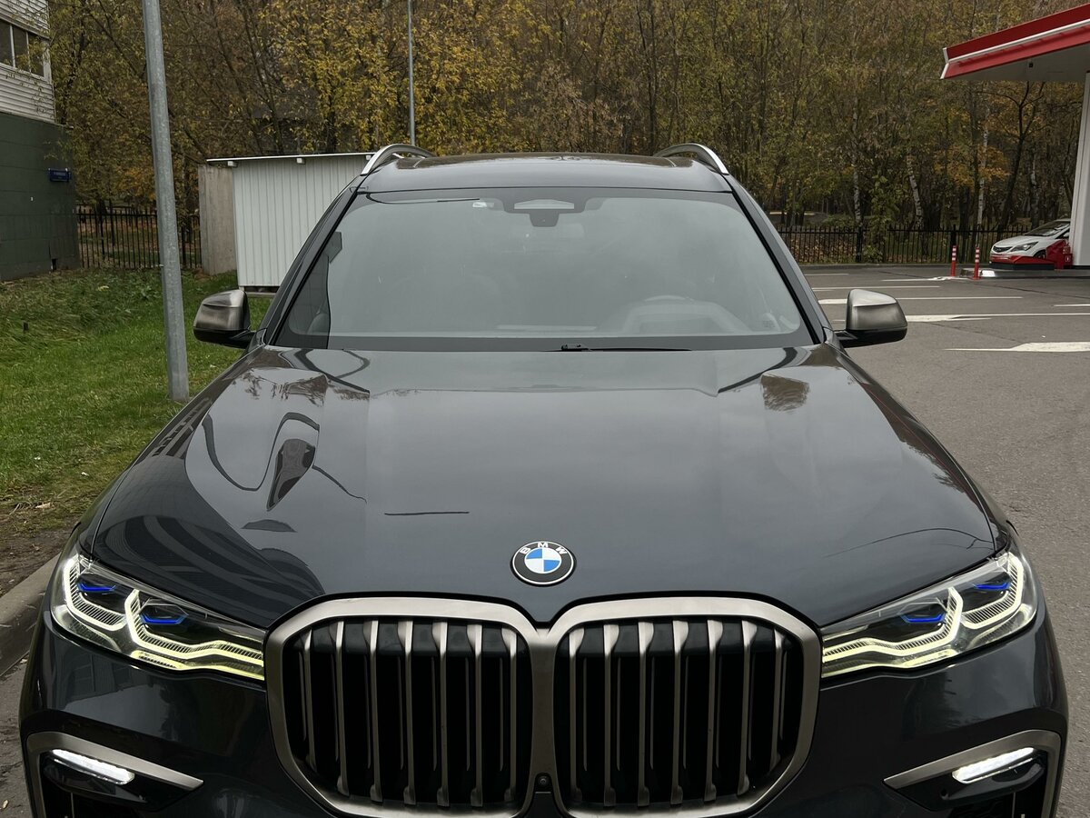 Купить б/у BMW X7 I (G07) M50d 3.0d AT (400 л.с.) 4WD дизель автомат в ...
