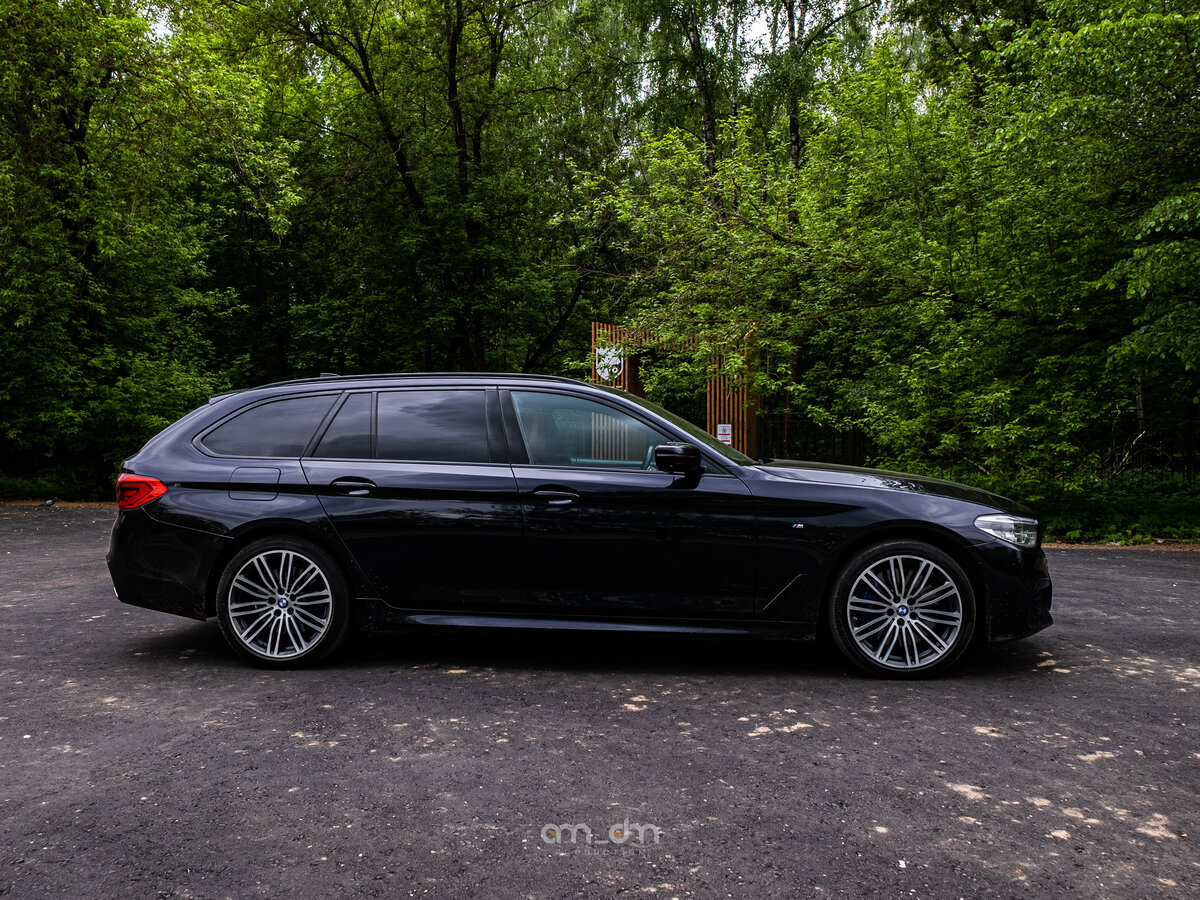 Купить б/у BMW 5 серии VII (G30/G31) 540d xDrive 3.0d AT (320 л.с.) 4WD ...