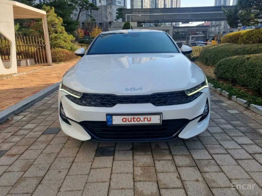 Купить б/у Kia K5 III LPi 2.0 AT (146 л.с.) газ автомат в Санкт-Петербурге: белый Киа к5 III ...