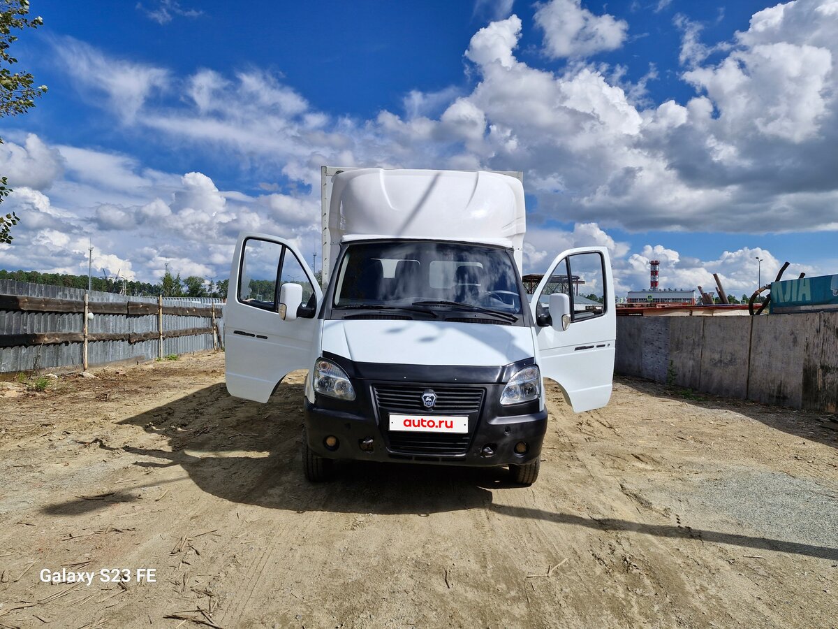 Купить б/у ГАЗ ГАЗель (3302) бензин механика в Екатеринбурге: белый изотермический кузов 2011 ...