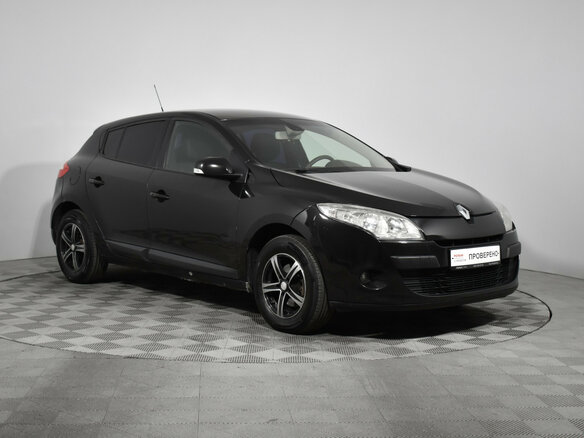 Купить б/у Renault Megane III 1.6 MT (106 л.с.) бензин механика в Санкт ...