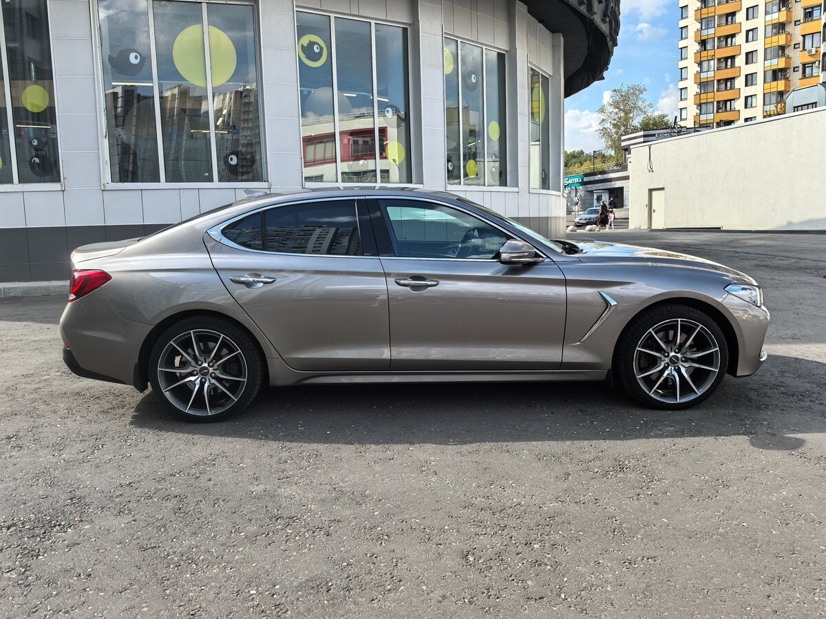 Купить б/у Genesis G70 I 2.0 AT (197 л.с.) 4WD бензин автомат в Химках: серый Генезис Г70 I ...