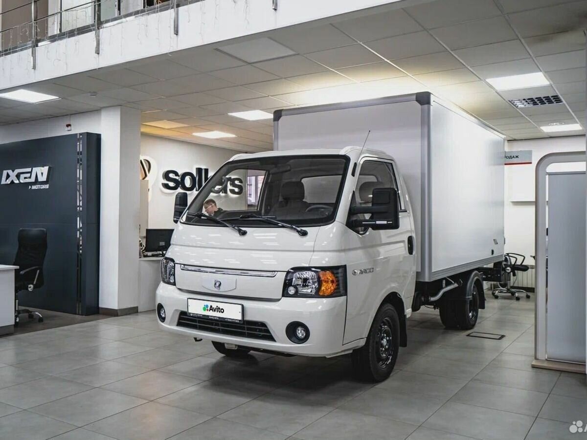 Купить новый Sollers Argo дизель механика в Туле: белый промтоварный автофургон 2025 года на ...