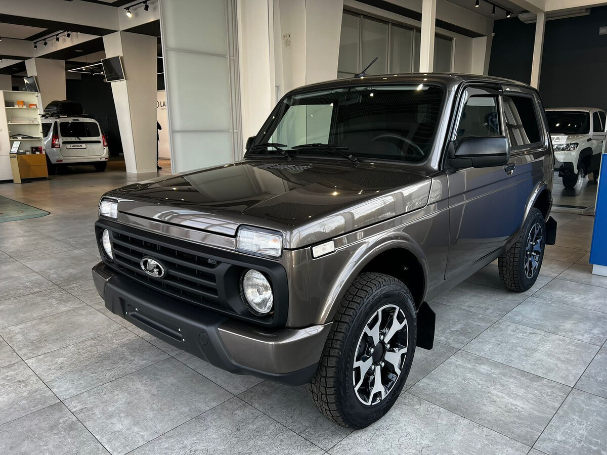 Купить новый Lada (ВАЗ) Niva Legend 2021-2025 1.7 MT (83 л.с.) 4WD ...