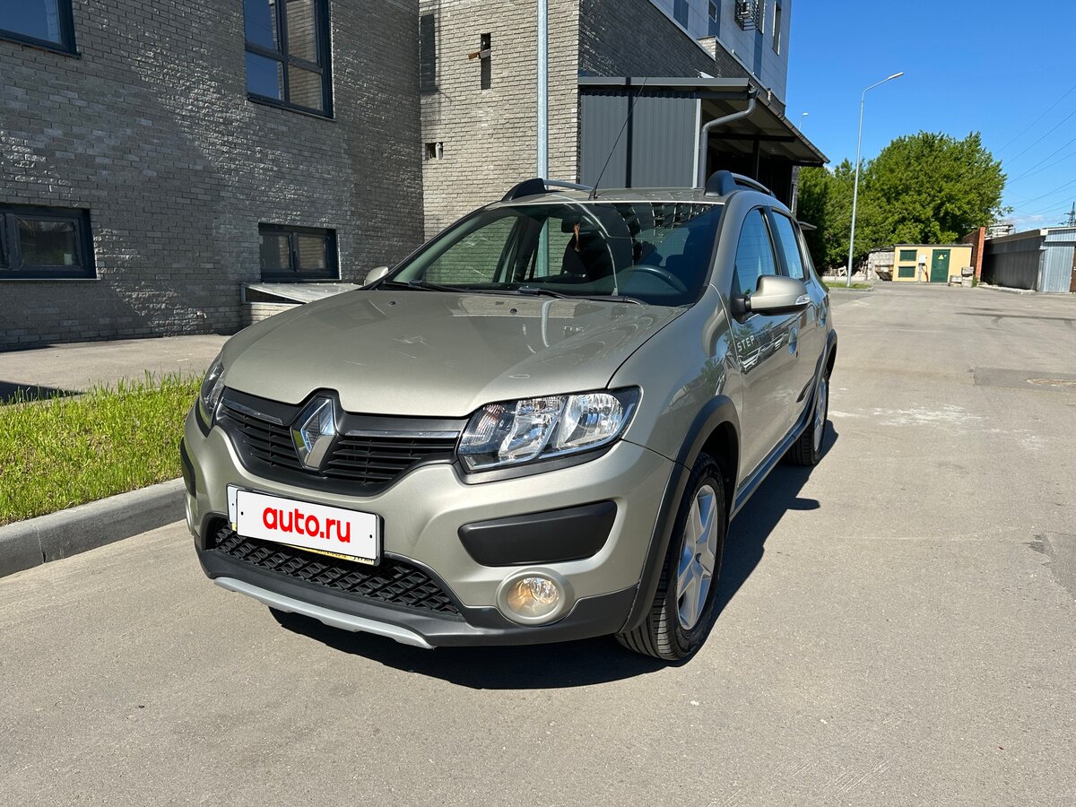 Купить б/у Renault Sandero II Stepway 1.6 MT (82 л.с.) бензин механика ...