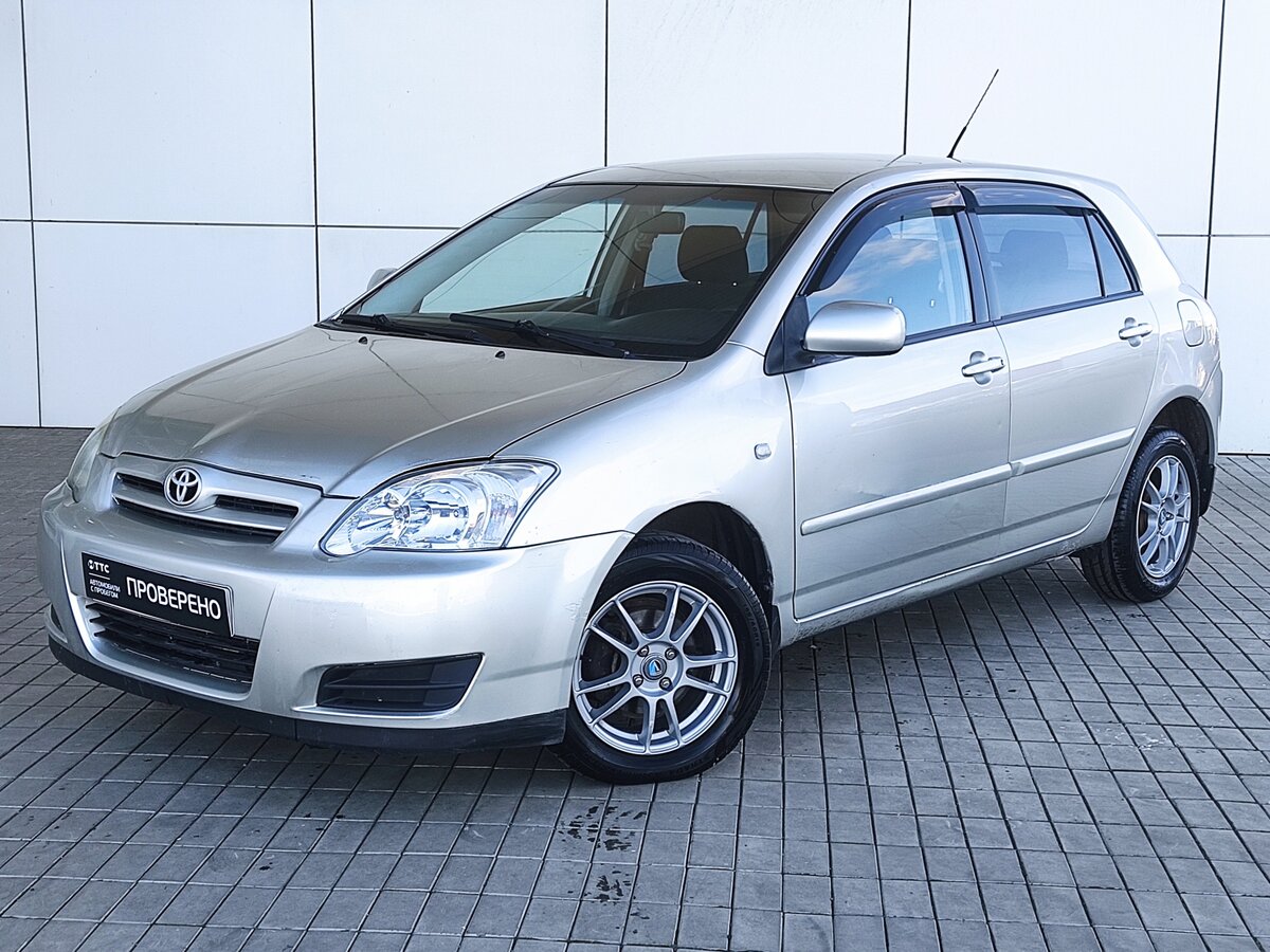 Купить б/у Toyota Corolla IX (E120, E130) Рестайлинг 1.6 AT (110 л.с.) бензин автомат в ...