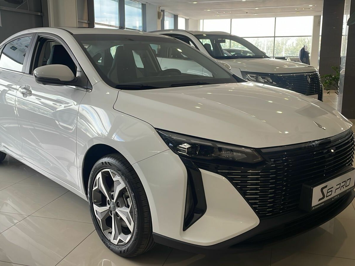 Купить новый Livan S6 Pro 2023-н.в. 1.5 AMT (147 л.с.) бензин робот в ...