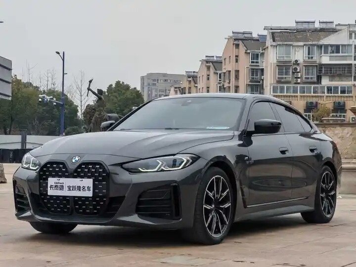 Купить б/у BMW 4 серии G22, G23, G26 425i 2.0 AT (184 л.с.) бензин автомат в Омске: чёрный БМВ 4 ...