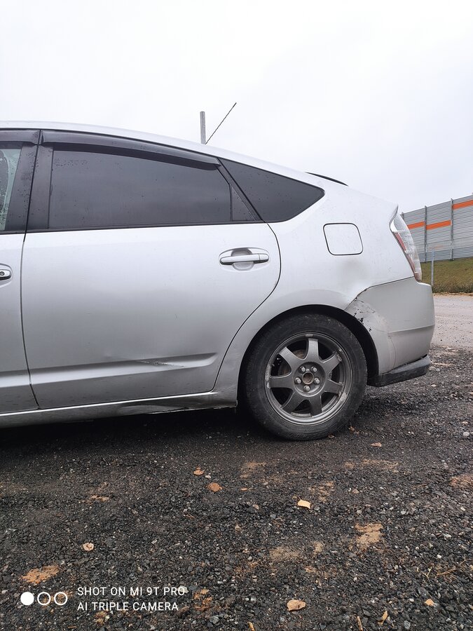 Купить б/у Toyota Prius II (XW20) 1.5hyb AT (77 л.с.) гибрид автомат в ...