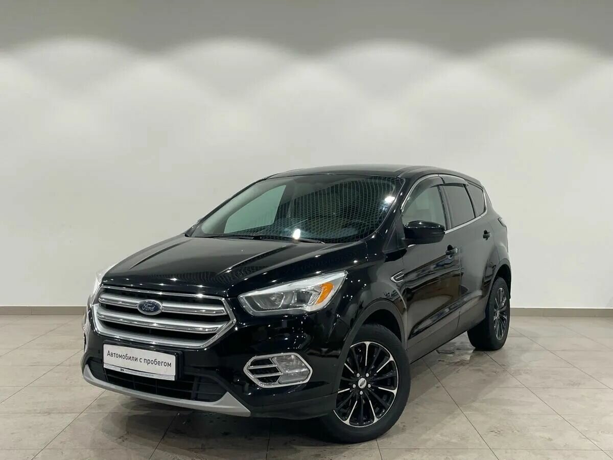 Купить б/у Ford Kuga II Рестайлинг 2.5 AT (150 л.с.) бензин автомат в ...