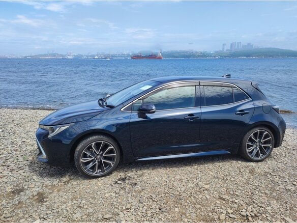 Купить б/у Toyota Corolla XII (E210) 1.2 CVT (116 л.с.) бензин вариатор в Санкт-Петербурге ...