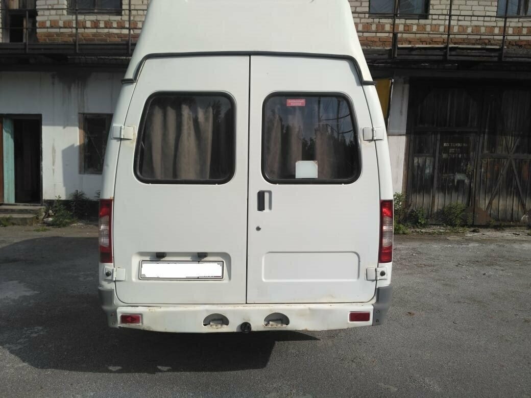 Купить б/у ГАЗ ГАЗель (3302) бензин-газ механика в Артёмовском: белый ...